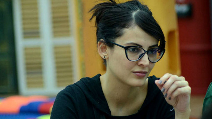 ‘আমার পরিচিত সকলের সঙ্গে ও শুয়েছে, তাই ডিভোর্স দিয়েছি’