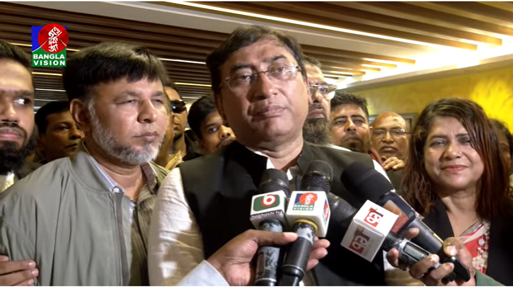 ‘মেরা আঙ্গনা মে তোমহারা কেয়া কাম হায়?’, সাকিবের উদ্দেশে মোর্শেদ